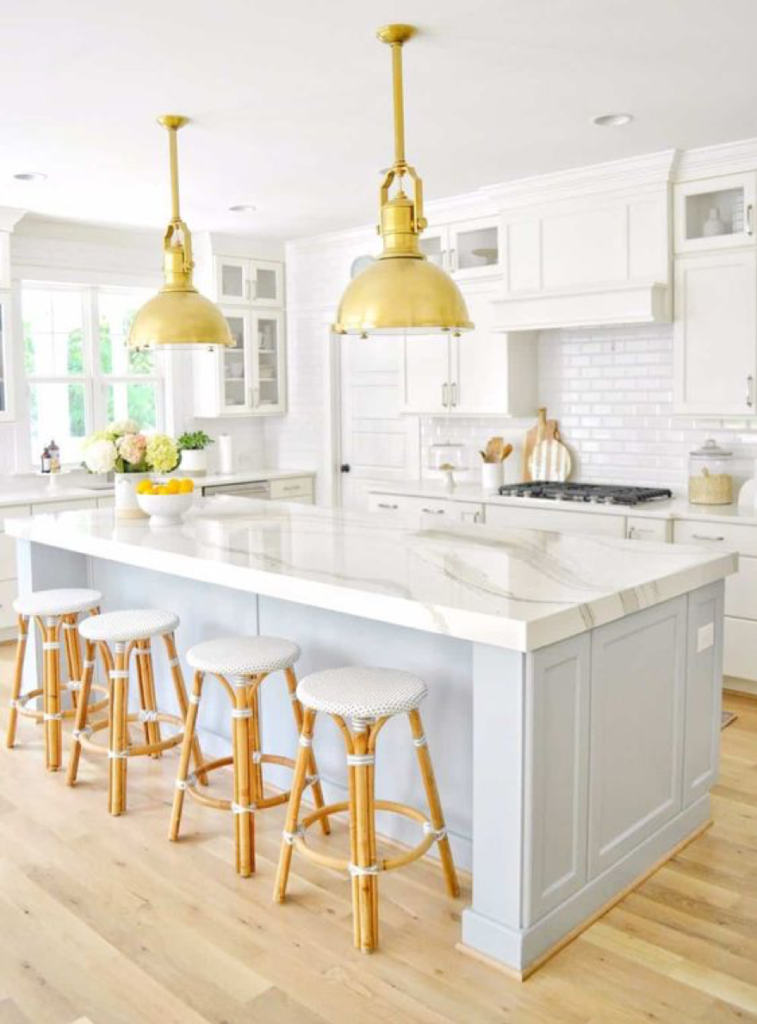How To Create The Perfect Hamptons Kitchen